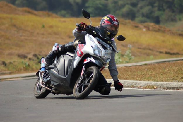 Tips Dan Trik Dalam Melakukan Cornering Tips Dan Trik Dalam Melakukan Cornering