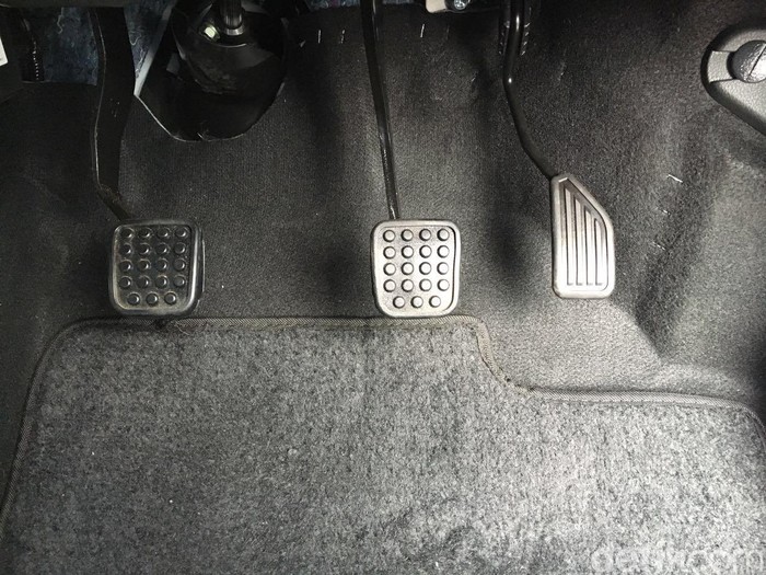 5 Ciri-Ciri Kampas Kopling Mobil Habis yang Harus Diwaspadai 5 Ciri-Ciri Kampas Kopling Mobil Habis yang Harus Diwaspadai